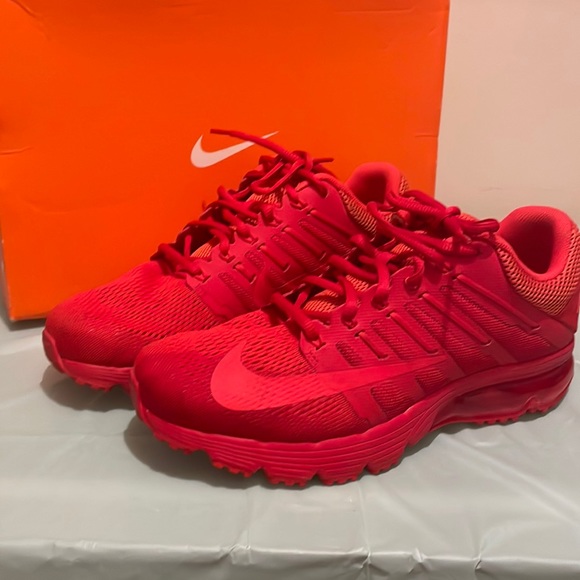 Shoes | 85 Red Nike Air Max Excellerate 4 | Poshmark